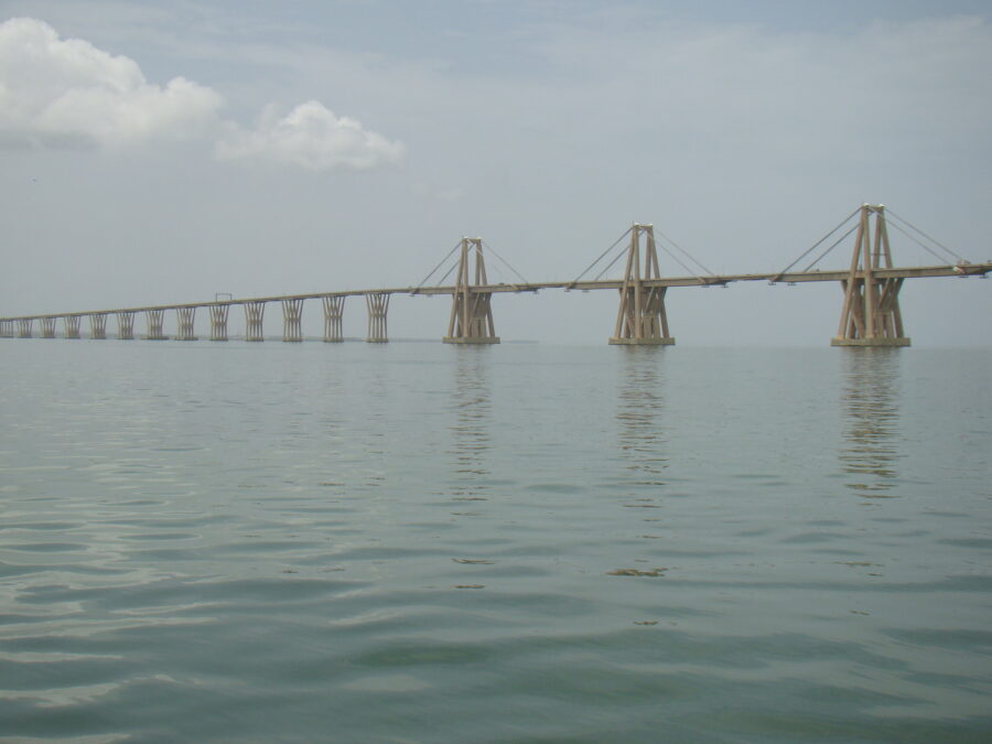 63 años de grandeza: el Puente sobre el Lago sigue siendo símbolo de ...
